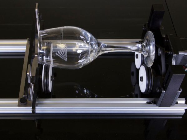 Precision Manufacturing Solutions - Ultrafast Laser Cutting Glass